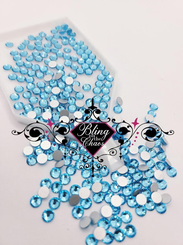 Aqua Rhinestone – Bling on the Chaos